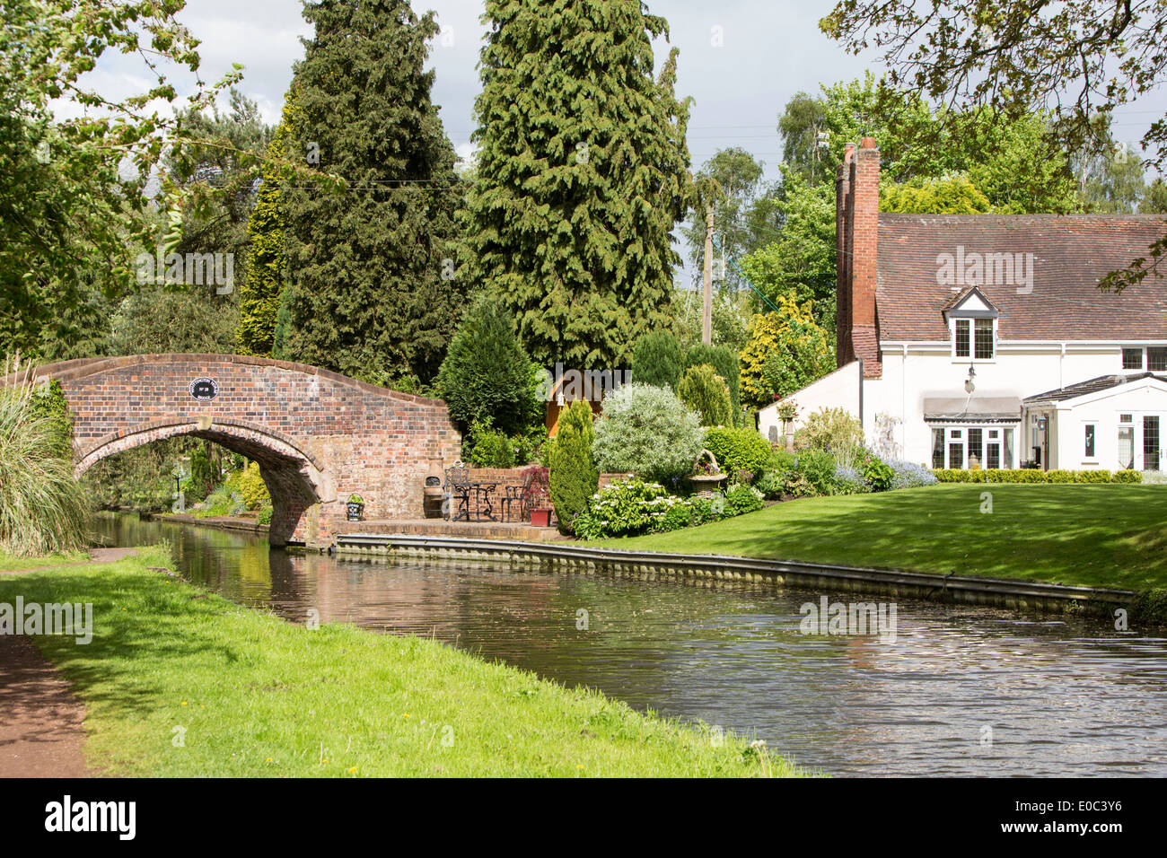 Staffordshire and Worcester Canal near Kinver, England, UK Stock Photo ...