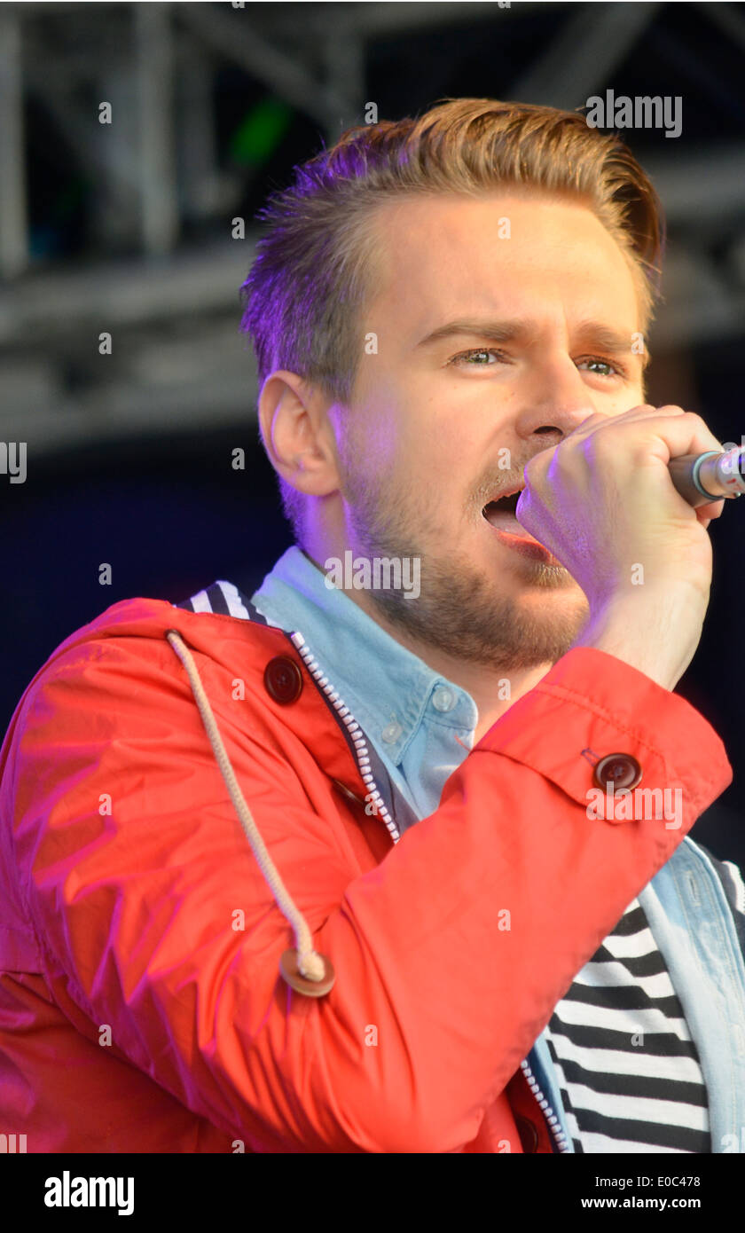 Marcin Mrozinski - Polish singer. "Day of Poland" - Polish festival ...