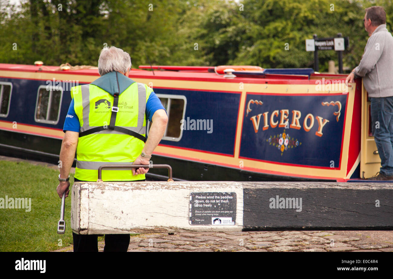 Canal and River Trust volunteer at Fradley Junction on the Trent and ...