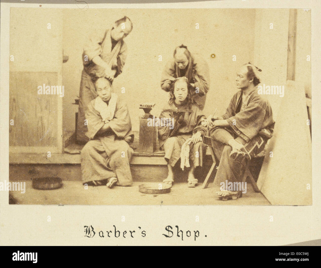 Japanese barbers hi-res stock photography and images - Alamy