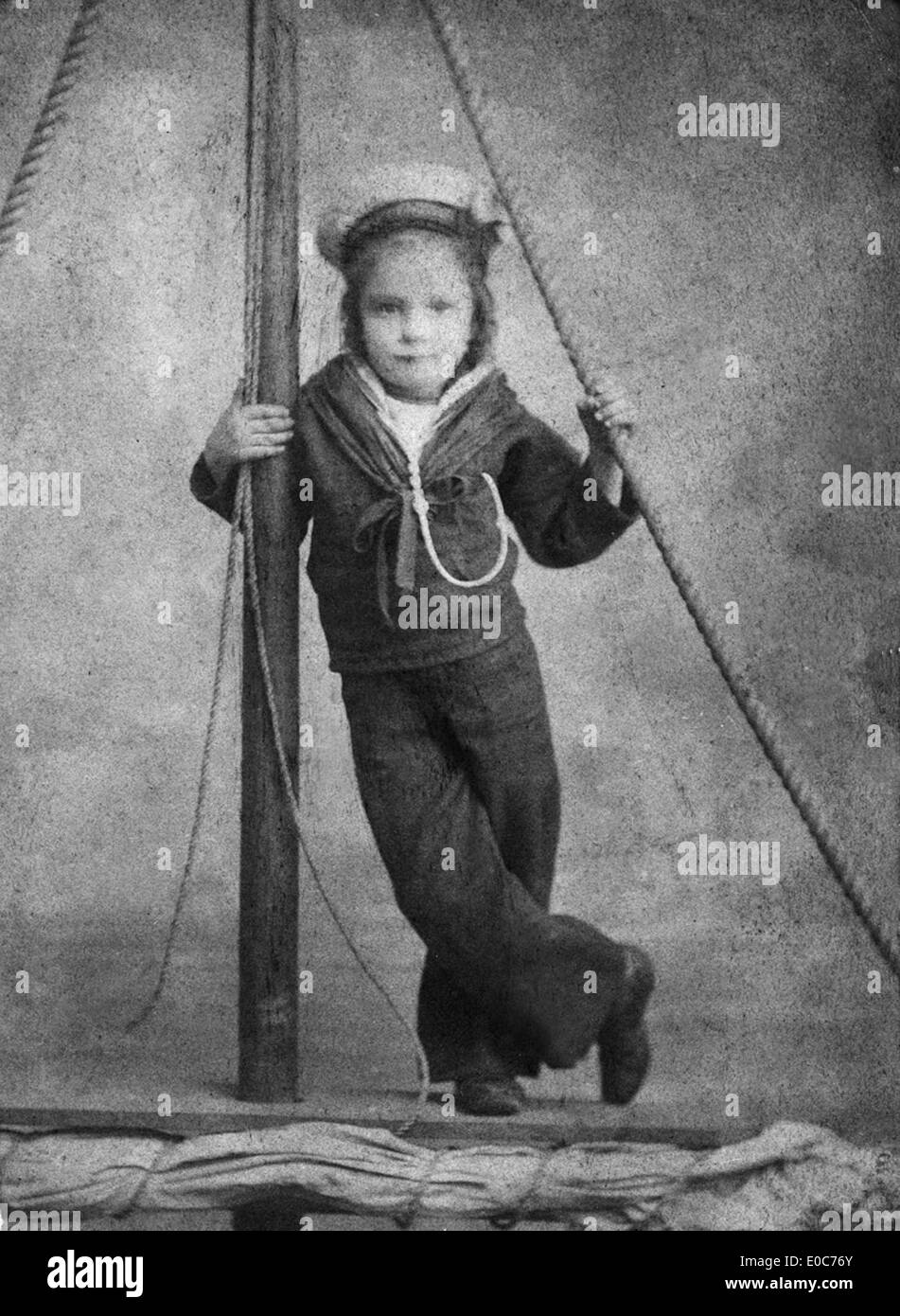 Child dressed as a sailor hi-res stock photography and images - Alamy