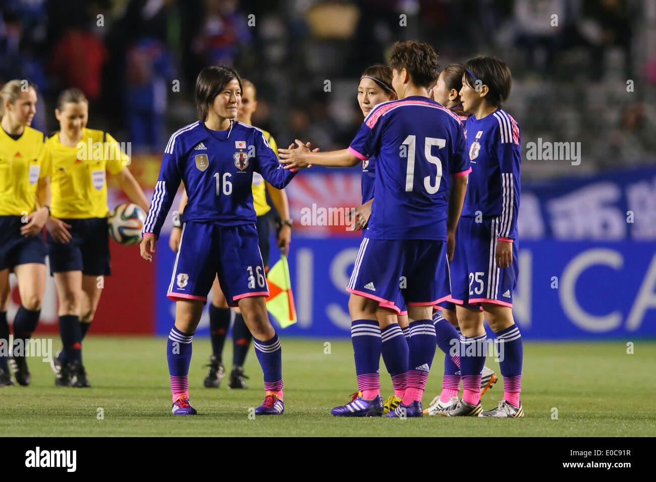 Kincho Stadium, Osaka, Japan. 6th May, 2014. Japan team group (JPN ...
