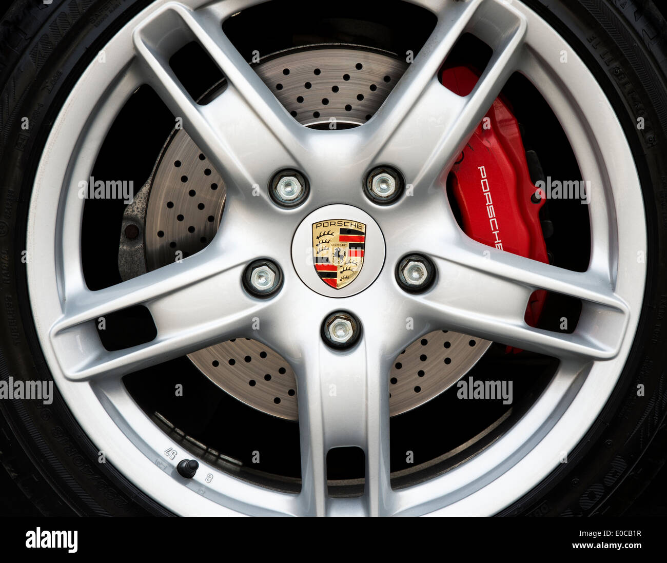 Brake caliper hi-res stock photography and images - Alamy