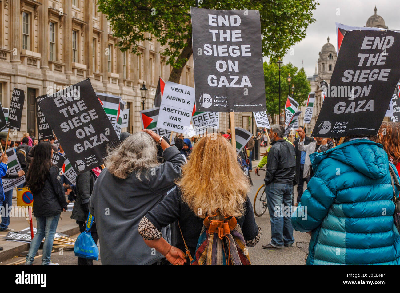 Free palestine protest london hi-res stock photography and images - Alamy