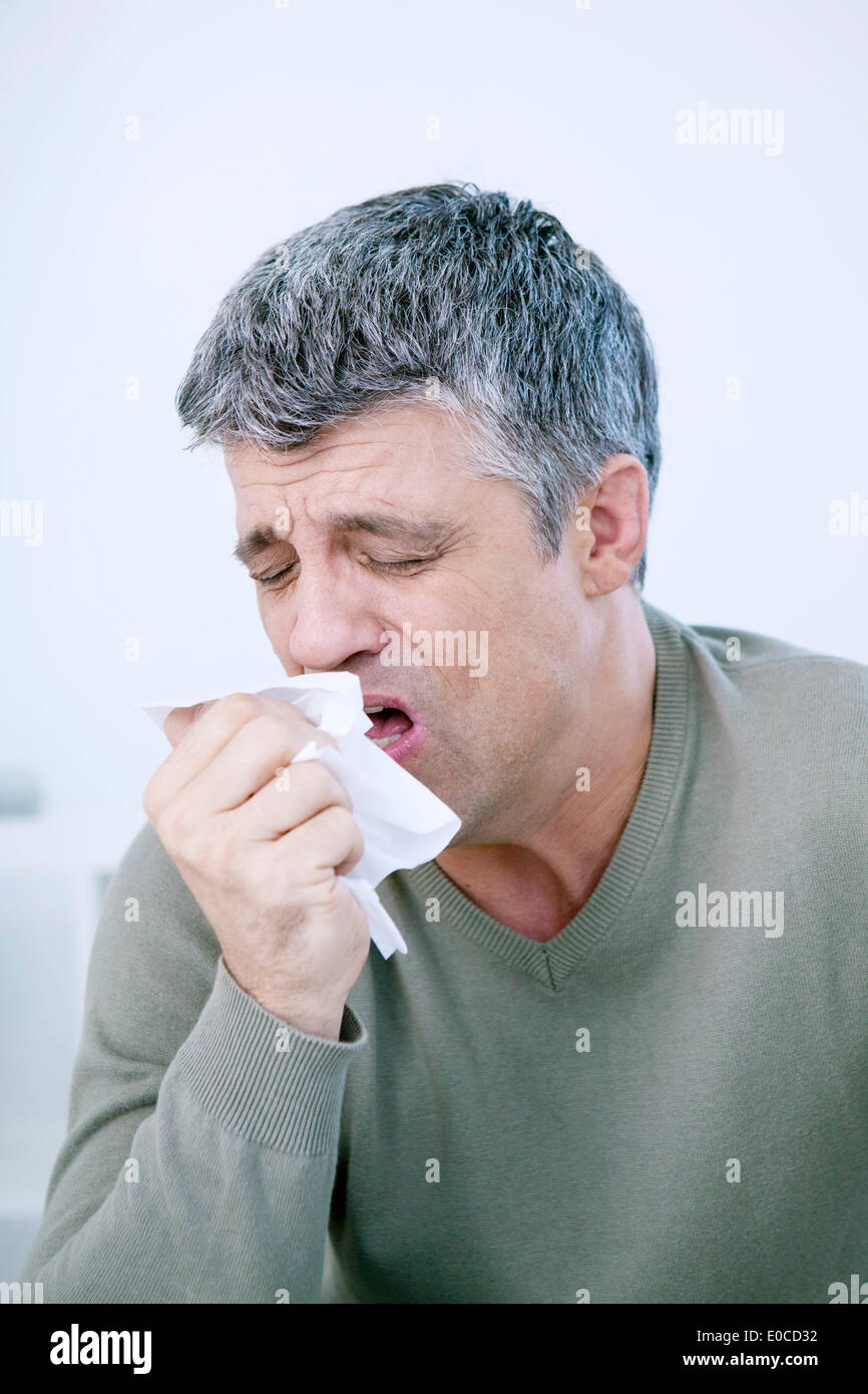 Sneezing hi-res stock photography and images - Alamy