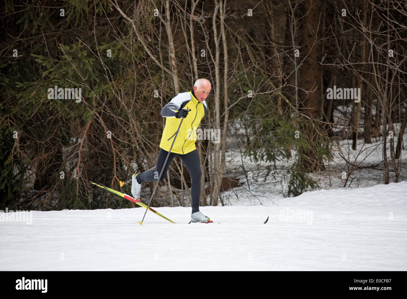 Old Man Skiing High Resolution Stock Photography and Images - Alamy