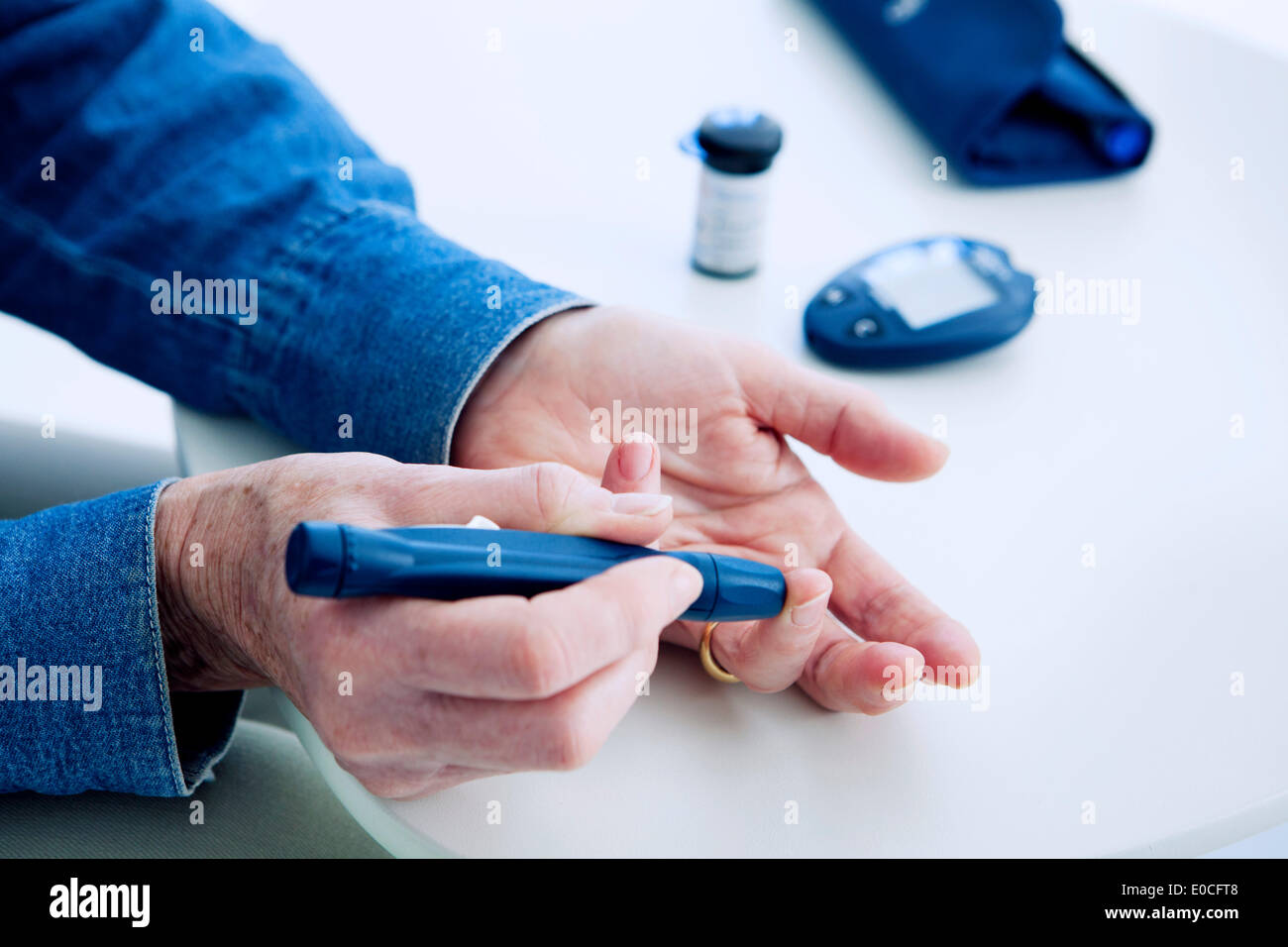 Test for diabetes, elderly person Stock Photo - Alamy