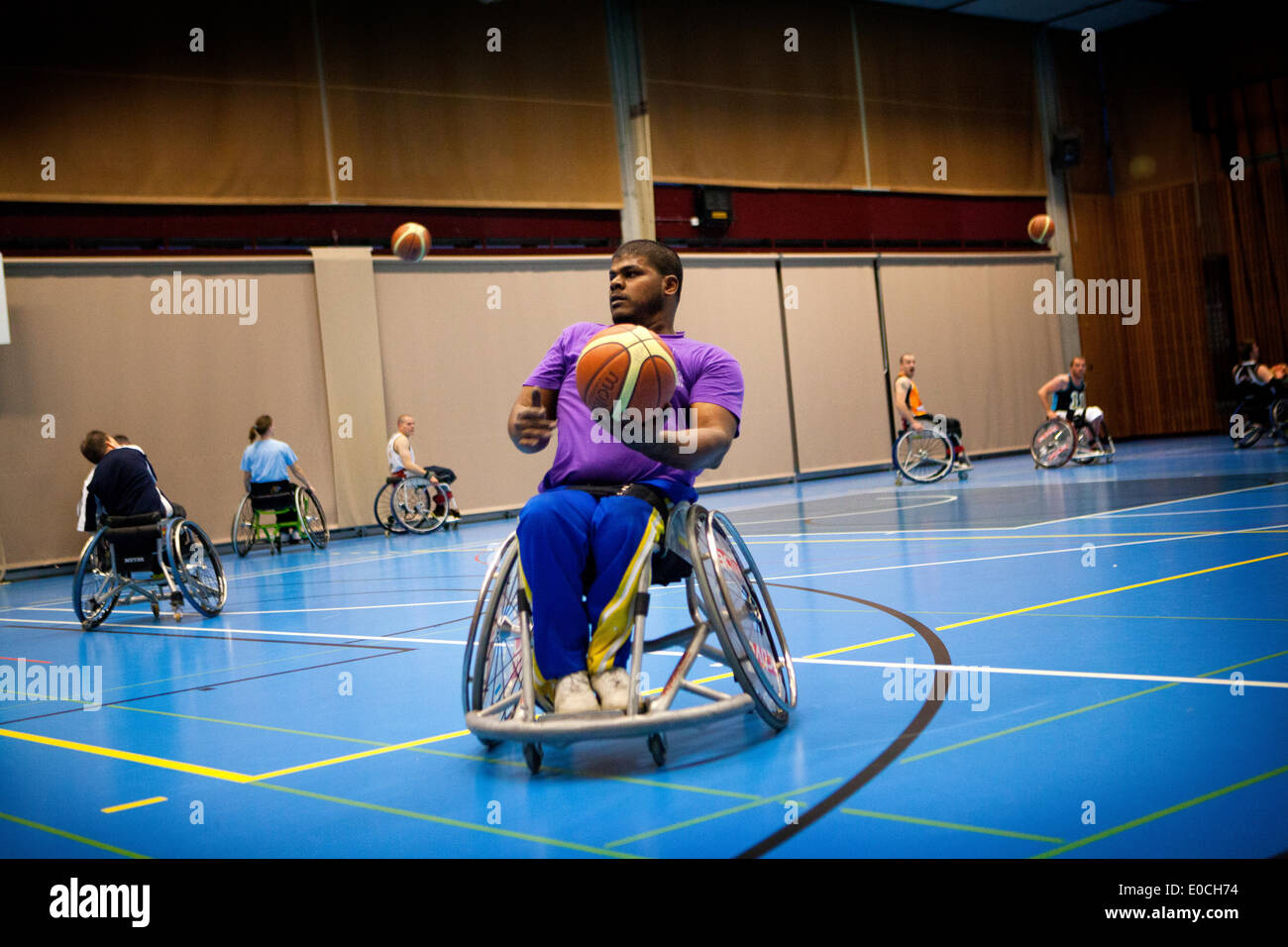 African disabled sports team hi-res stock photography and images - Alamy