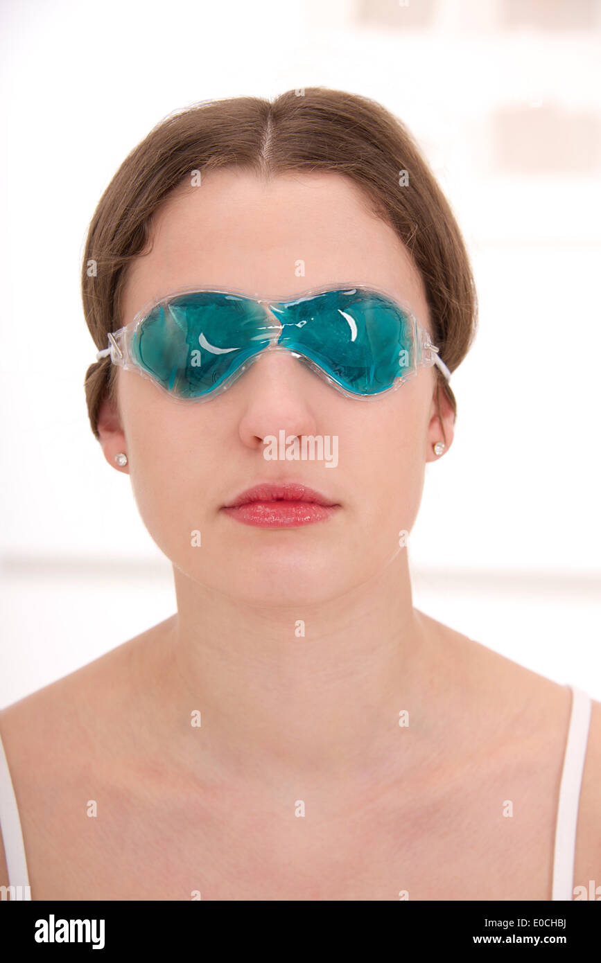 Decongestant mask hi-res stock photography and images - Alamy