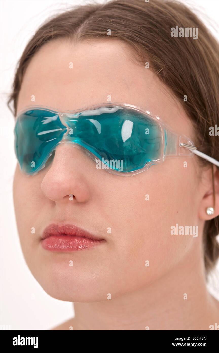 Woman with cooling eye mask hi-res stock photography and images - Alamy