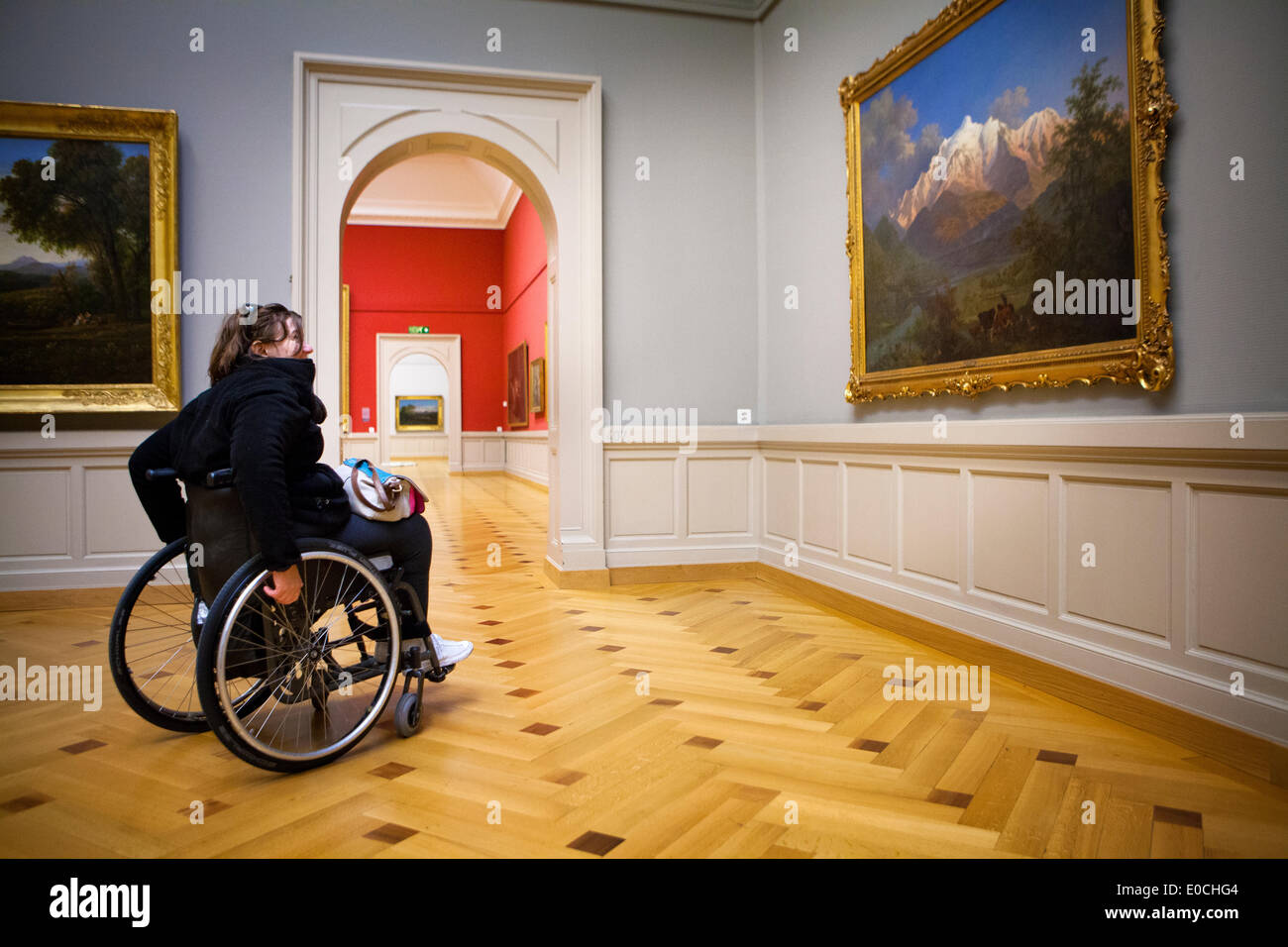 Museum accessibility hi-res stock photography and images - Alamy