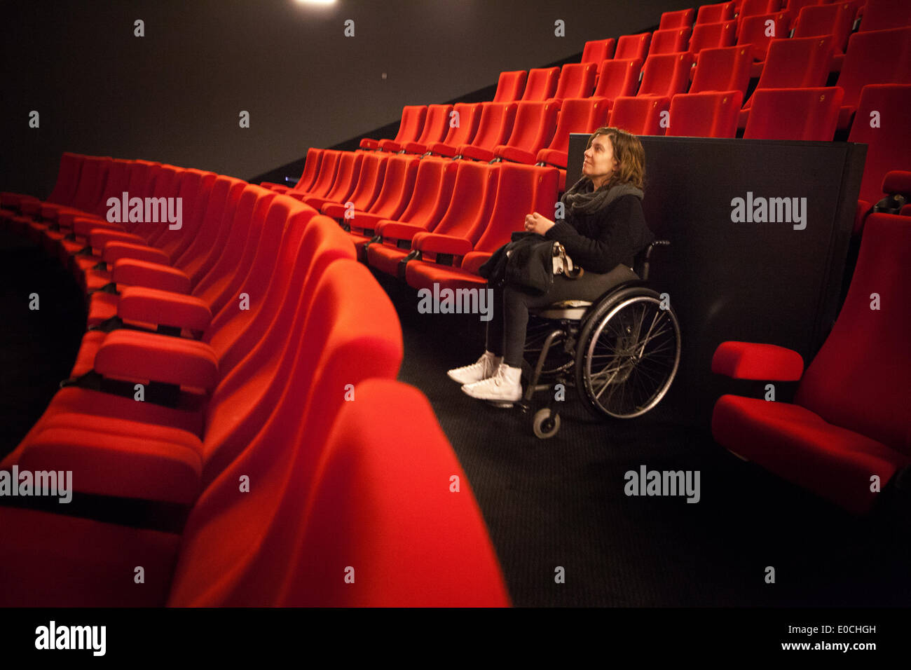 Disabled activities hi-res stock photography and images - Alamy