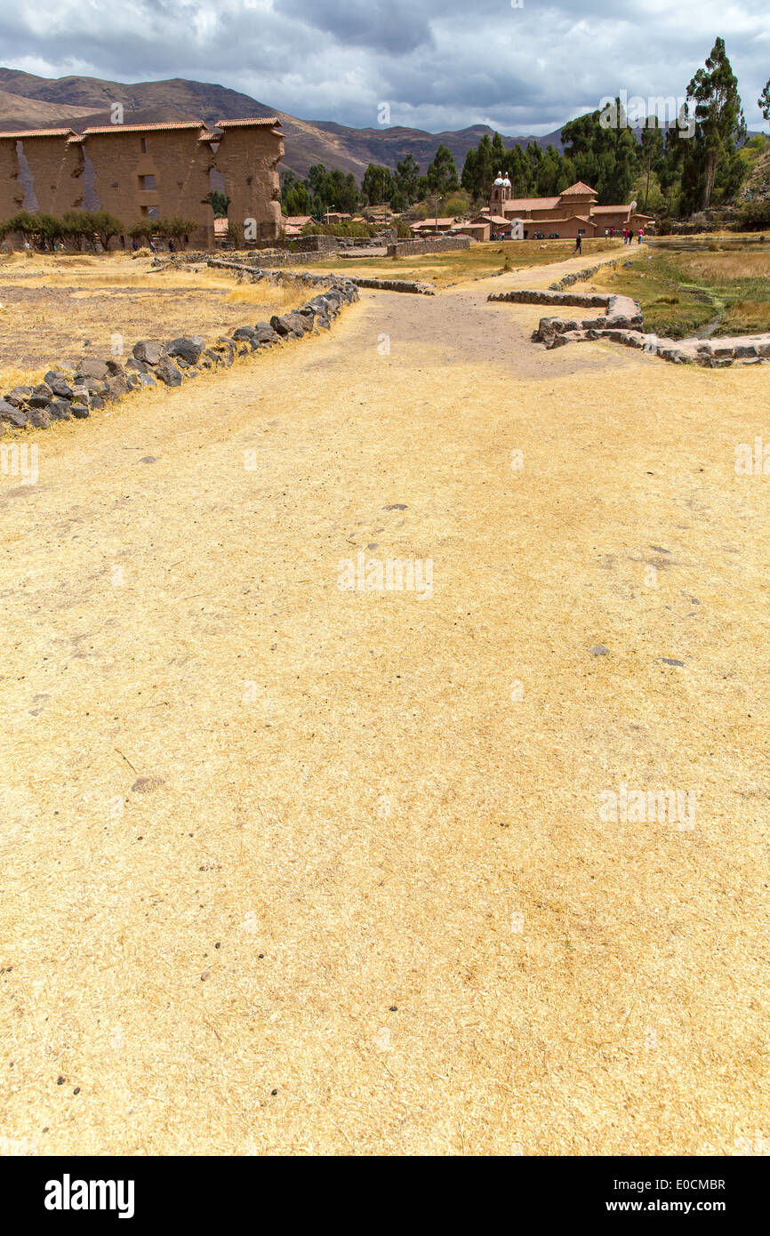 Raqchi, Inca archaeological site in Cusco, Peru Ruin of Temple of ...