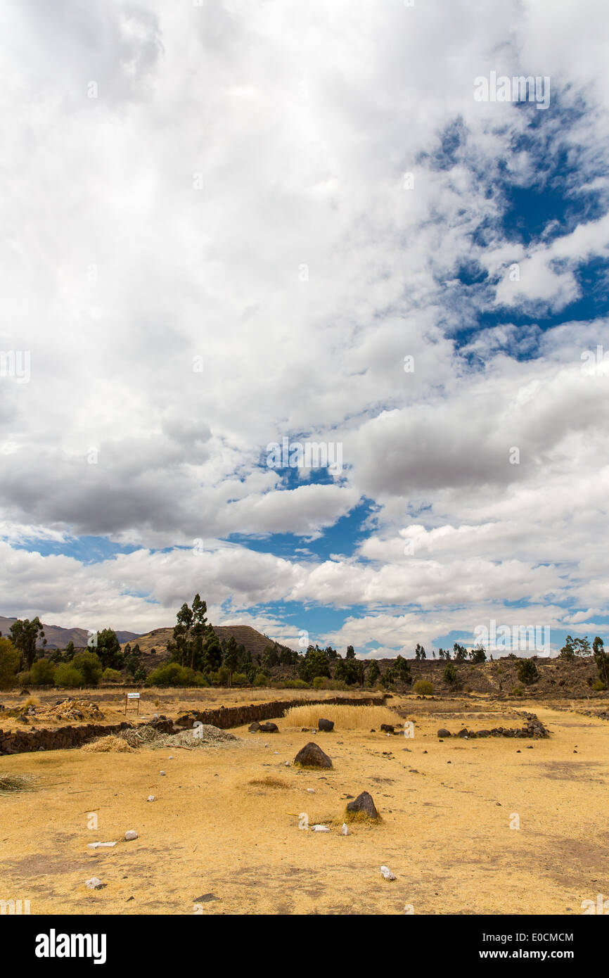 Raqchi, Inca archaeological site in Cusco, Peru Ruin of Temple of ...