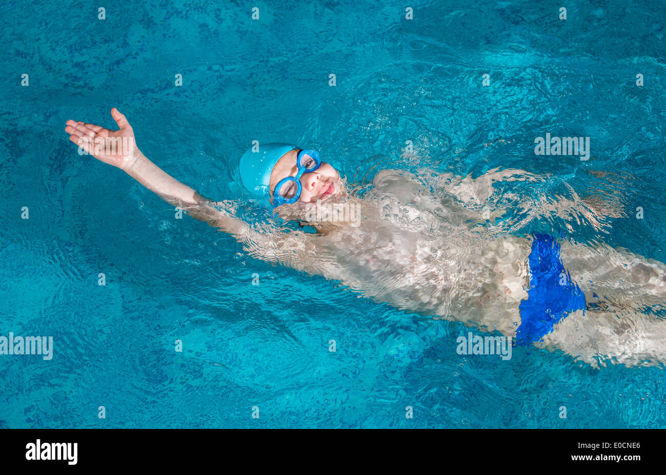 Kid swimmer hi-res stock photography and images - Alamy