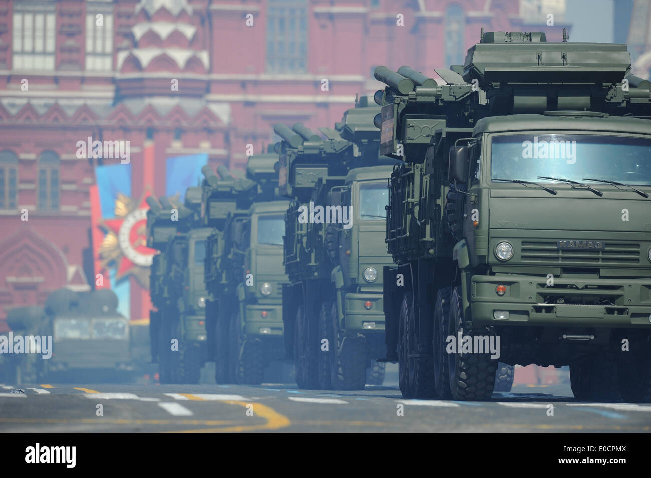 Military parade in moscow's red square hi-res stock photography and ...
