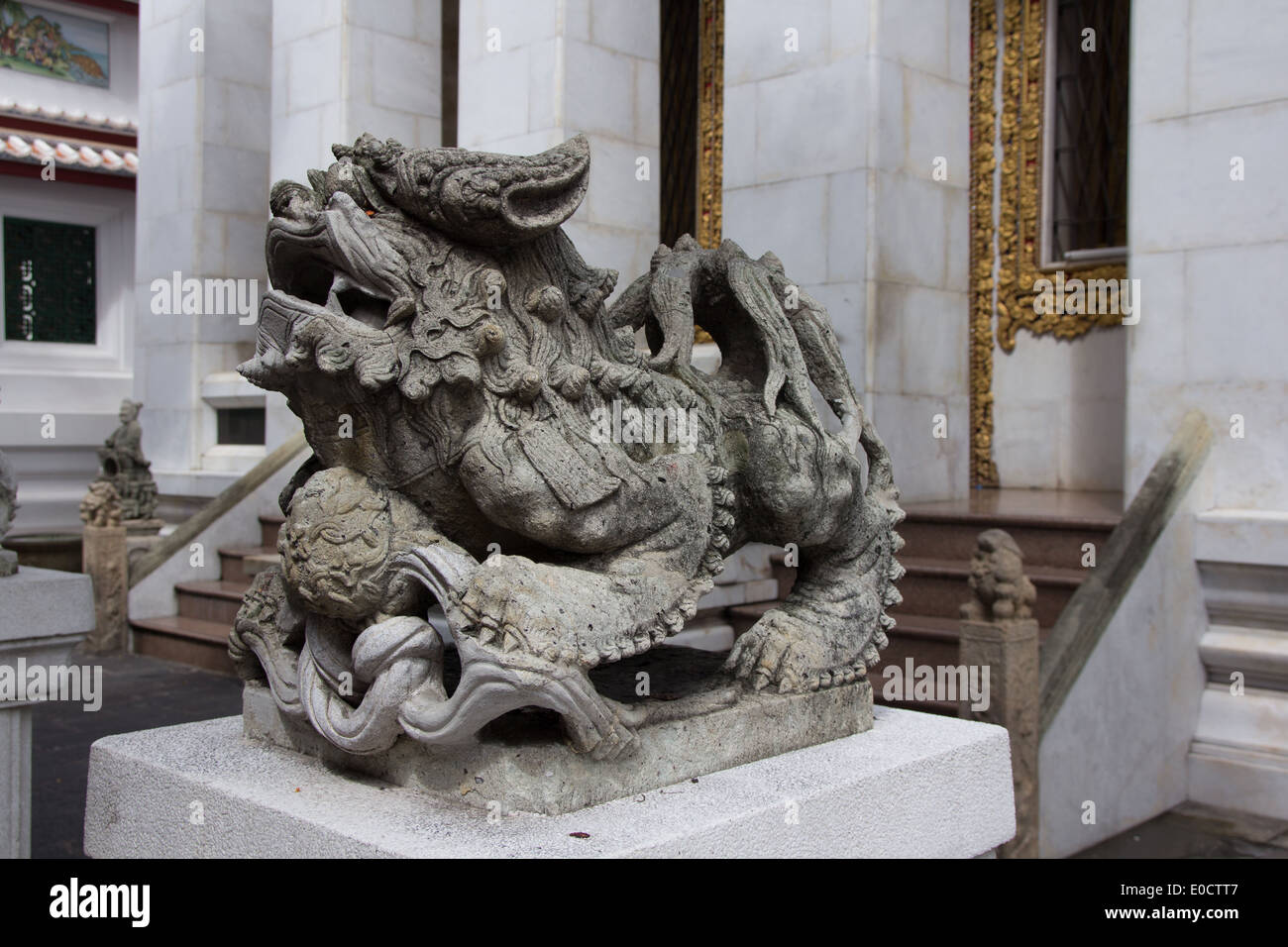 china stone sculpture Stock Photo - Alamy