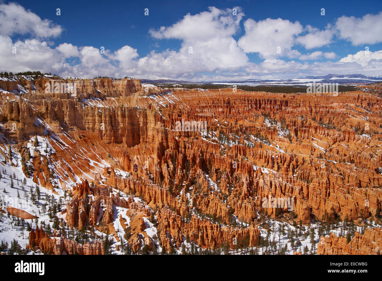 View from Bryce Point into Bryce Amphitheater, Bryce Canyon National ...