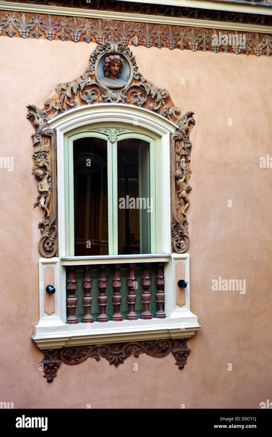 Rococo style windows hi-res stock photography and images - Alamy