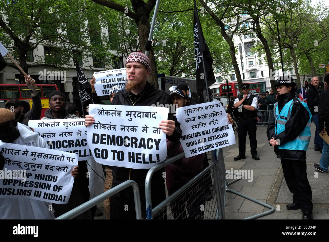 Abdullah deen hi-res stock photography and images - Alamy