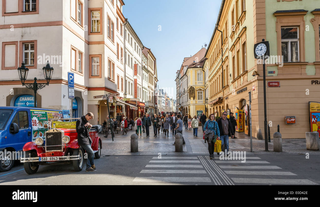 Crowd people prague streets hi-res stock photography and images - Alamy