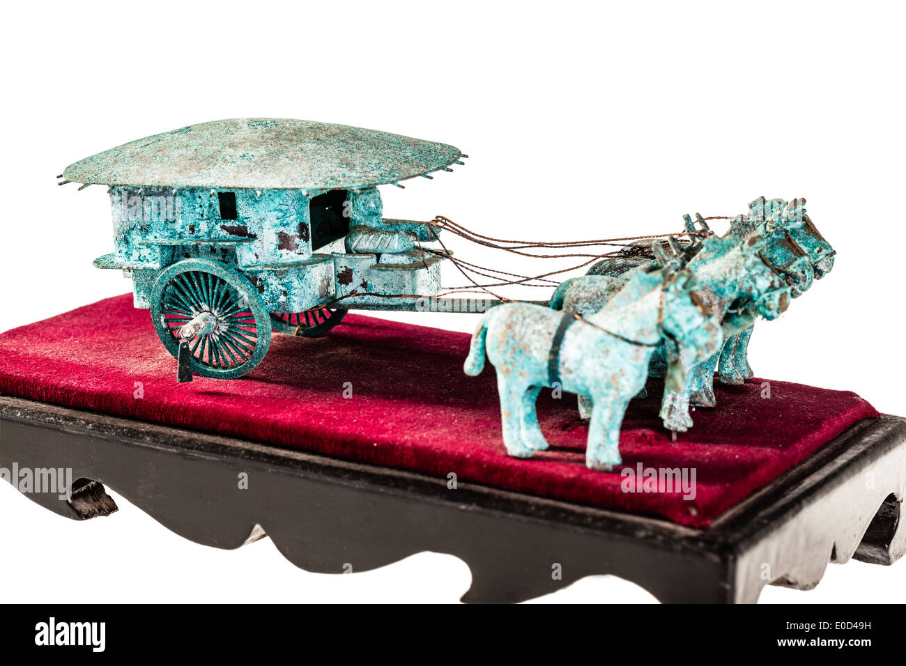 Ancient china chariot hi-res stock photography and images - Alamy