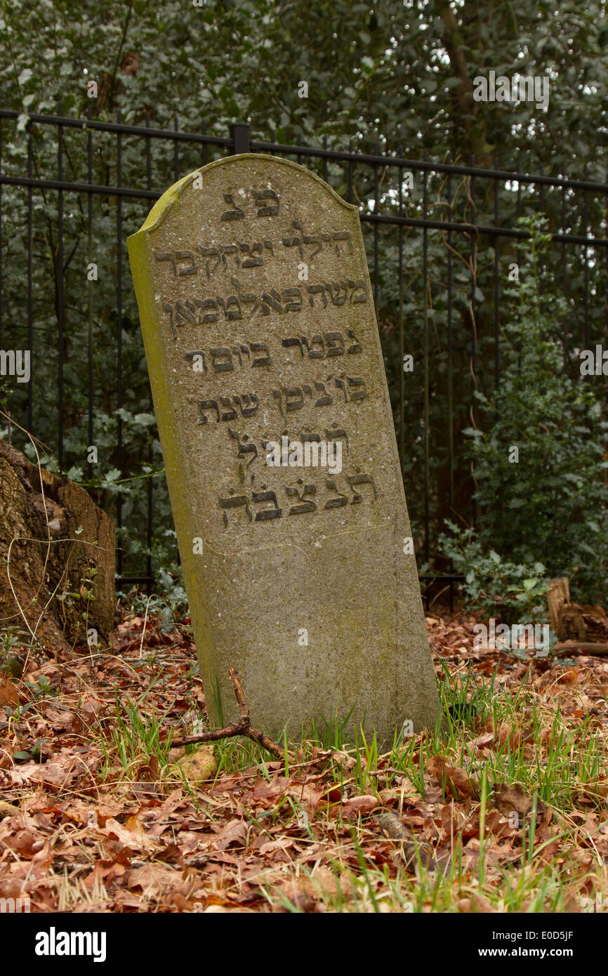 A gravestone on an old jewish graveyard Stock Photo - Alamy