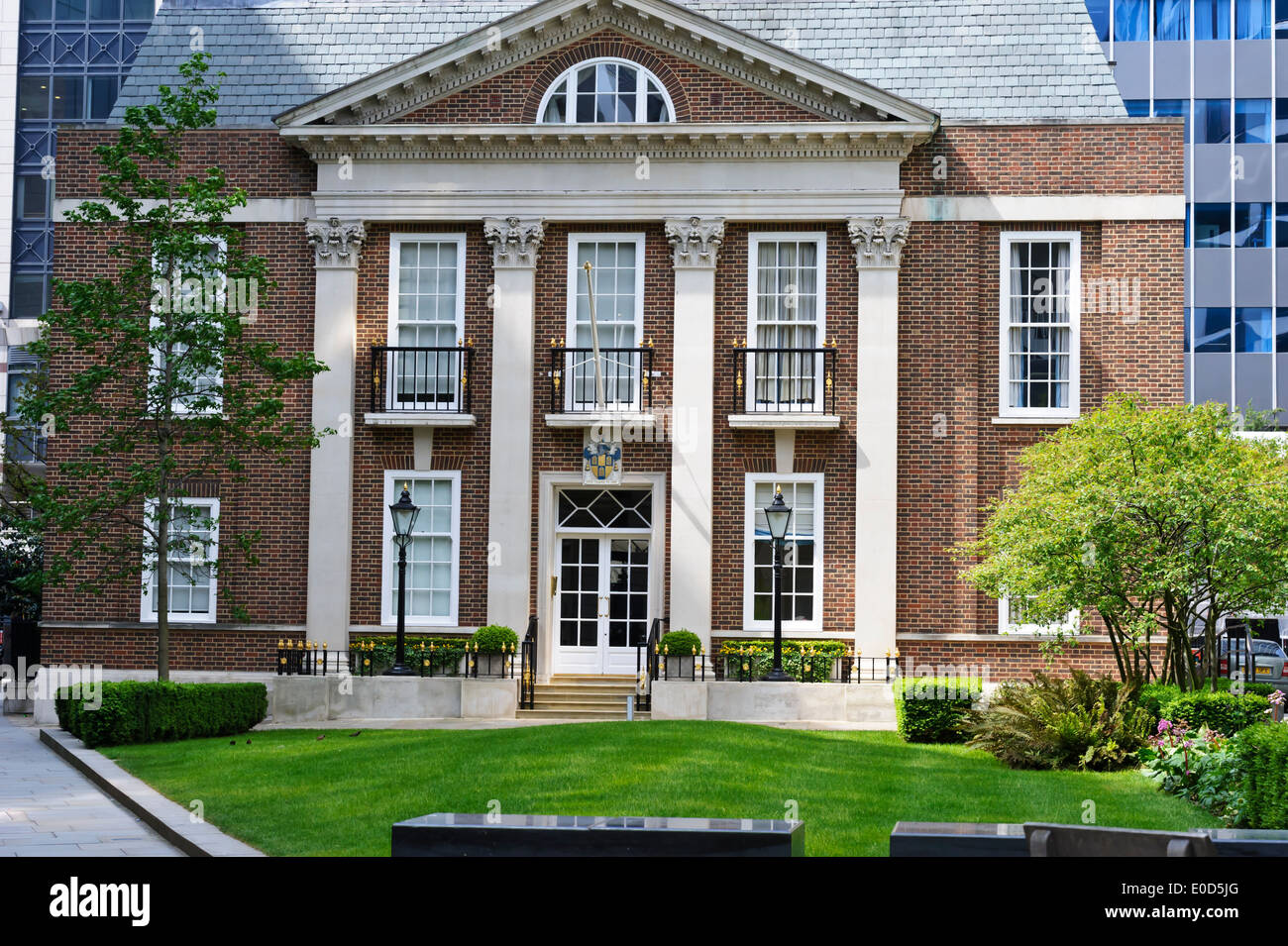 Girdlers’ hall hi-res stock photography and images - Alamy
