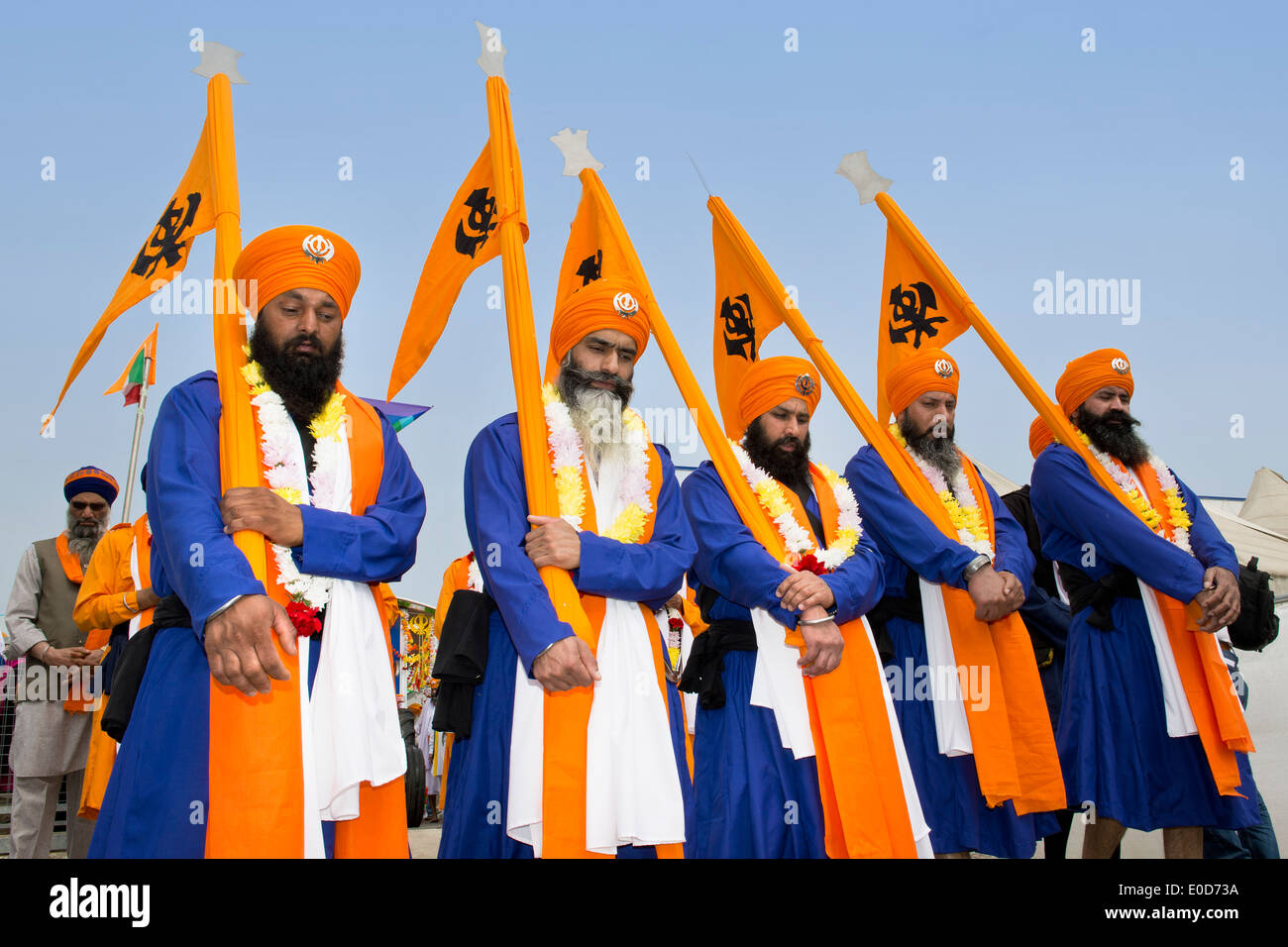 Khalsa flag hi-res stock photography and images - Alamy