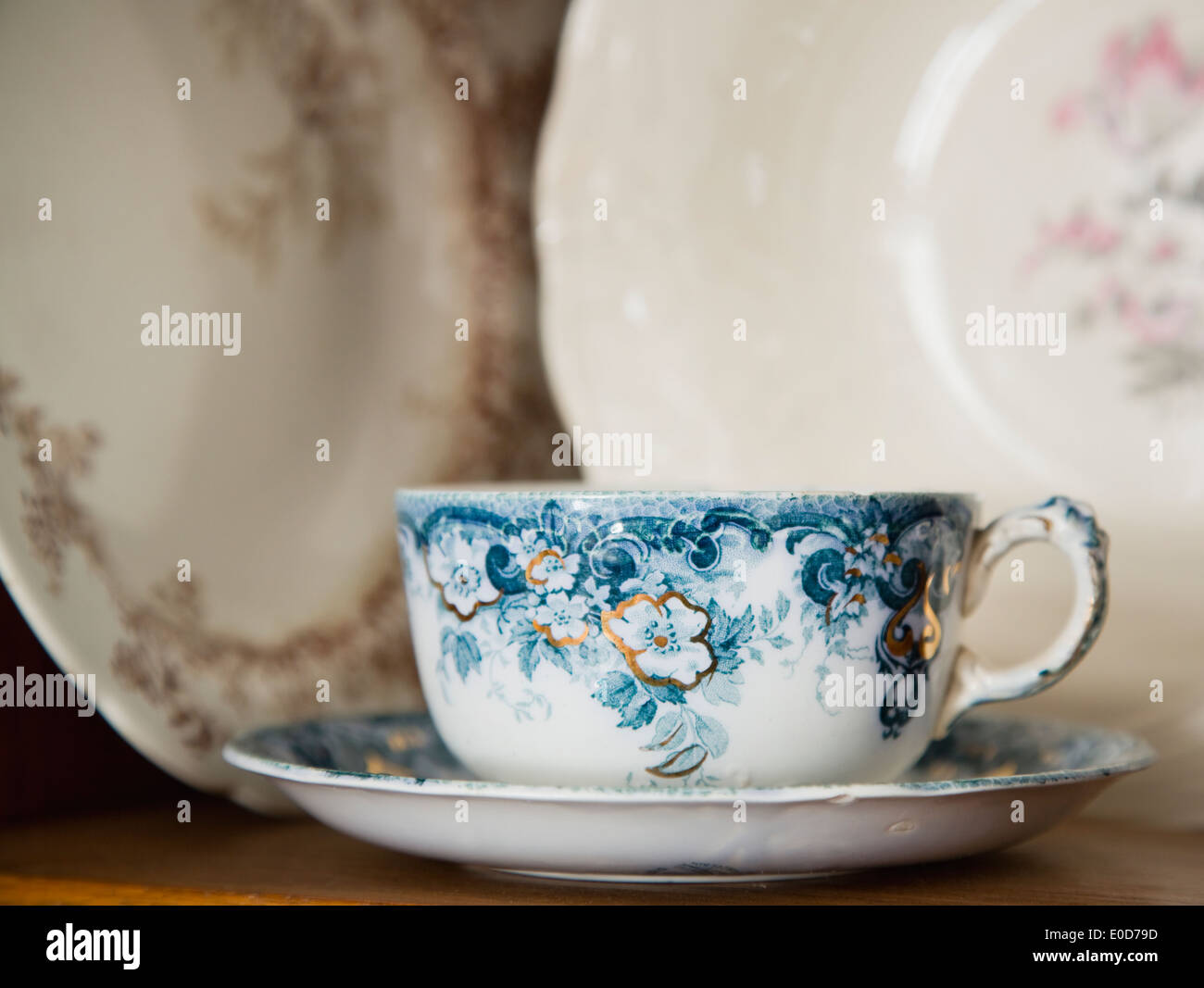 China cup hi-res stock photography and images - Alamy