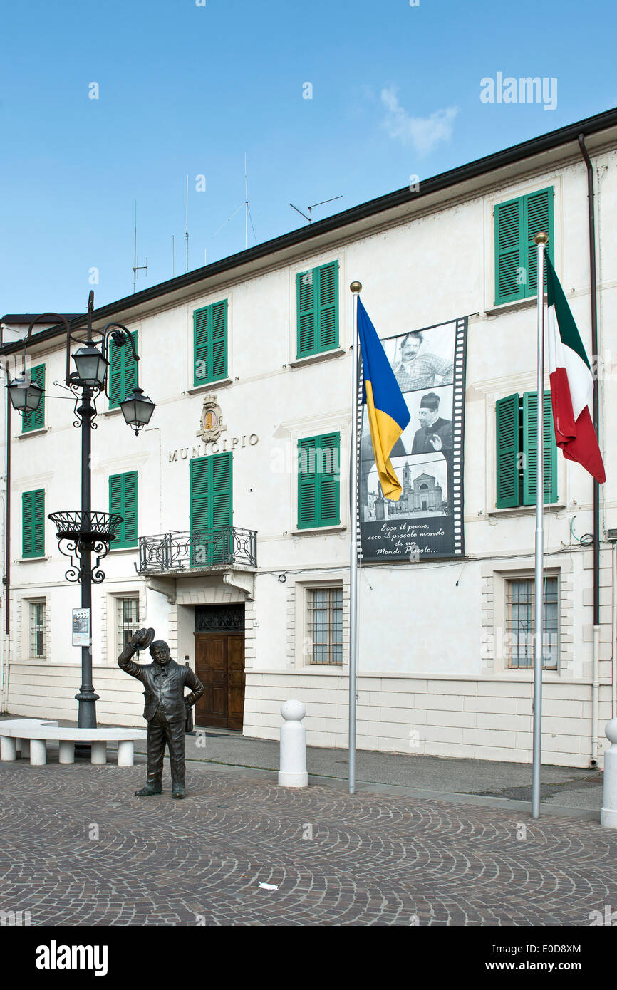 Brescello reggio emilia italy statue hi-res stock photography and ...