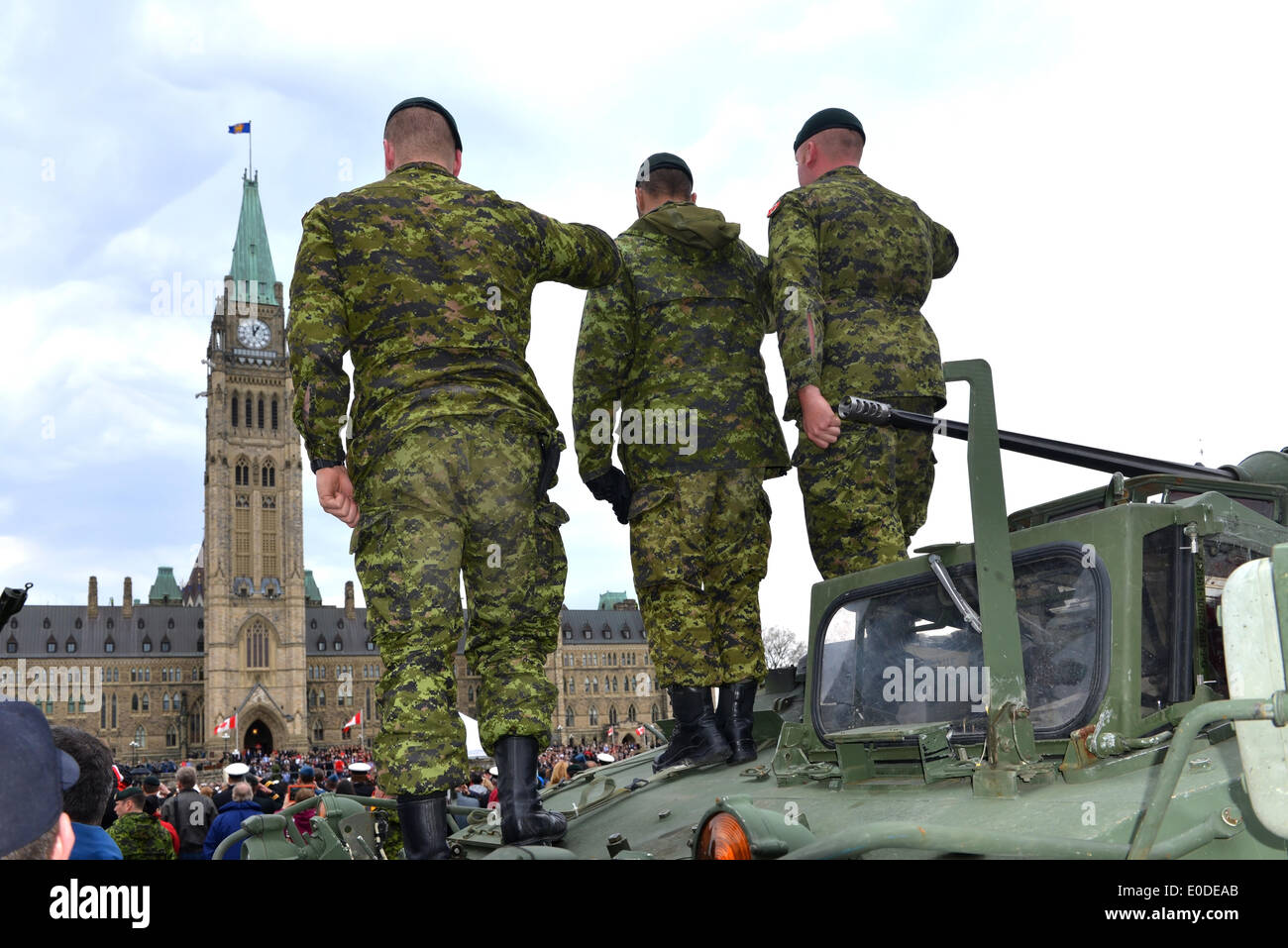 Canadian soldiers afghanistan hi-res stock photography and images - Alamy