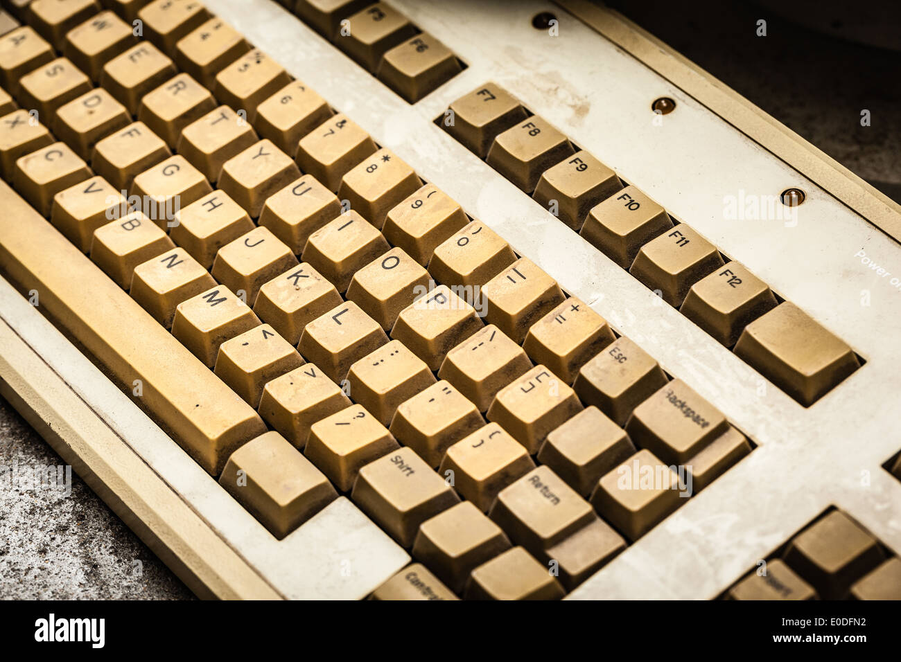 Old dusty keyboard hi-res stock photography and images - Alamy