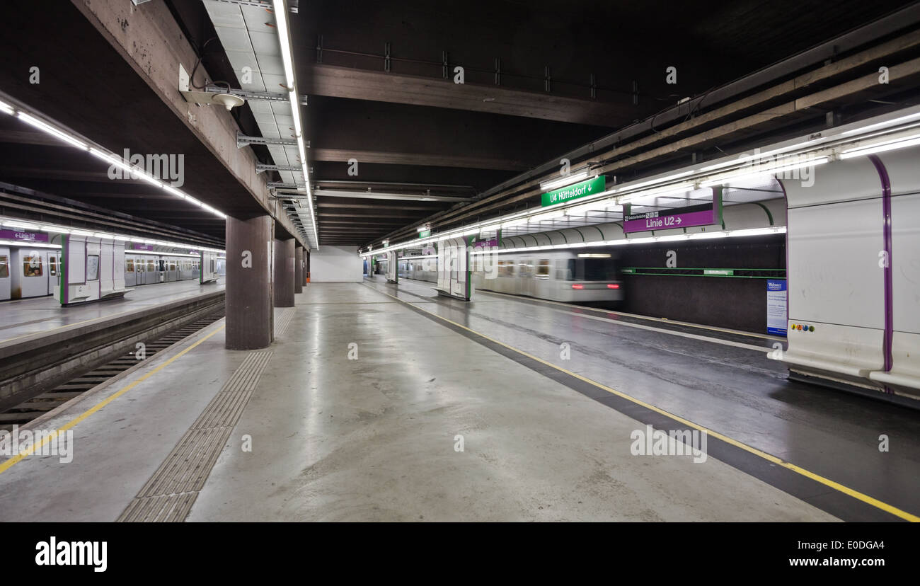 Subway station schottenring hi-res stock photography and images - Alamy