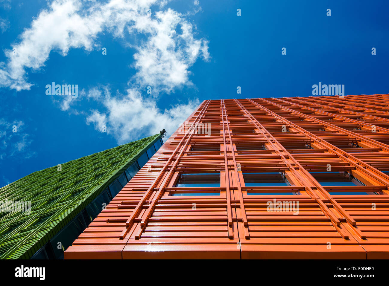 Modern office buildings uk hi-res stock photography and images - Alamy