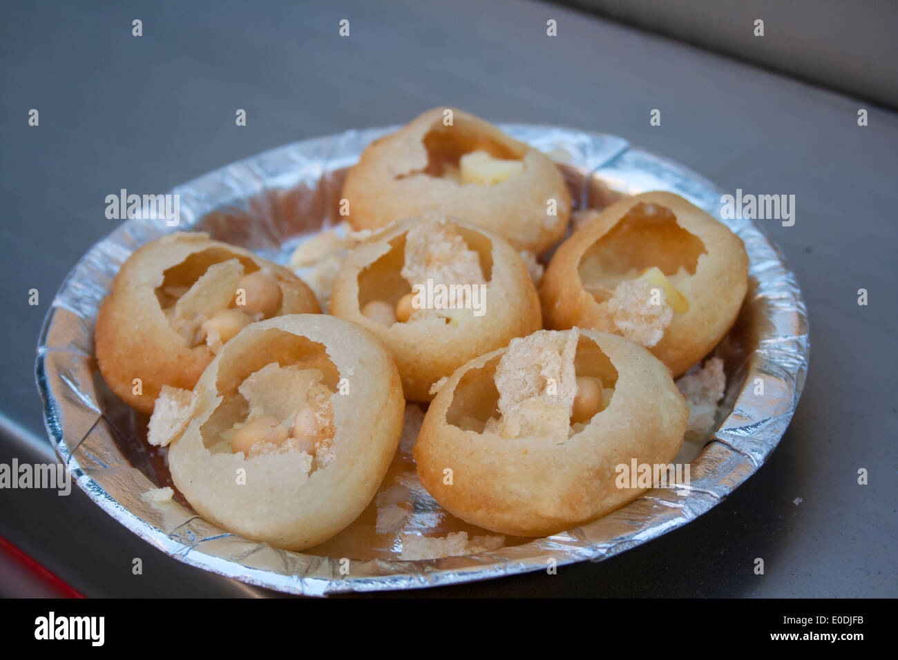 Golgappa High Resolution Stock Photography and Images - Alamy