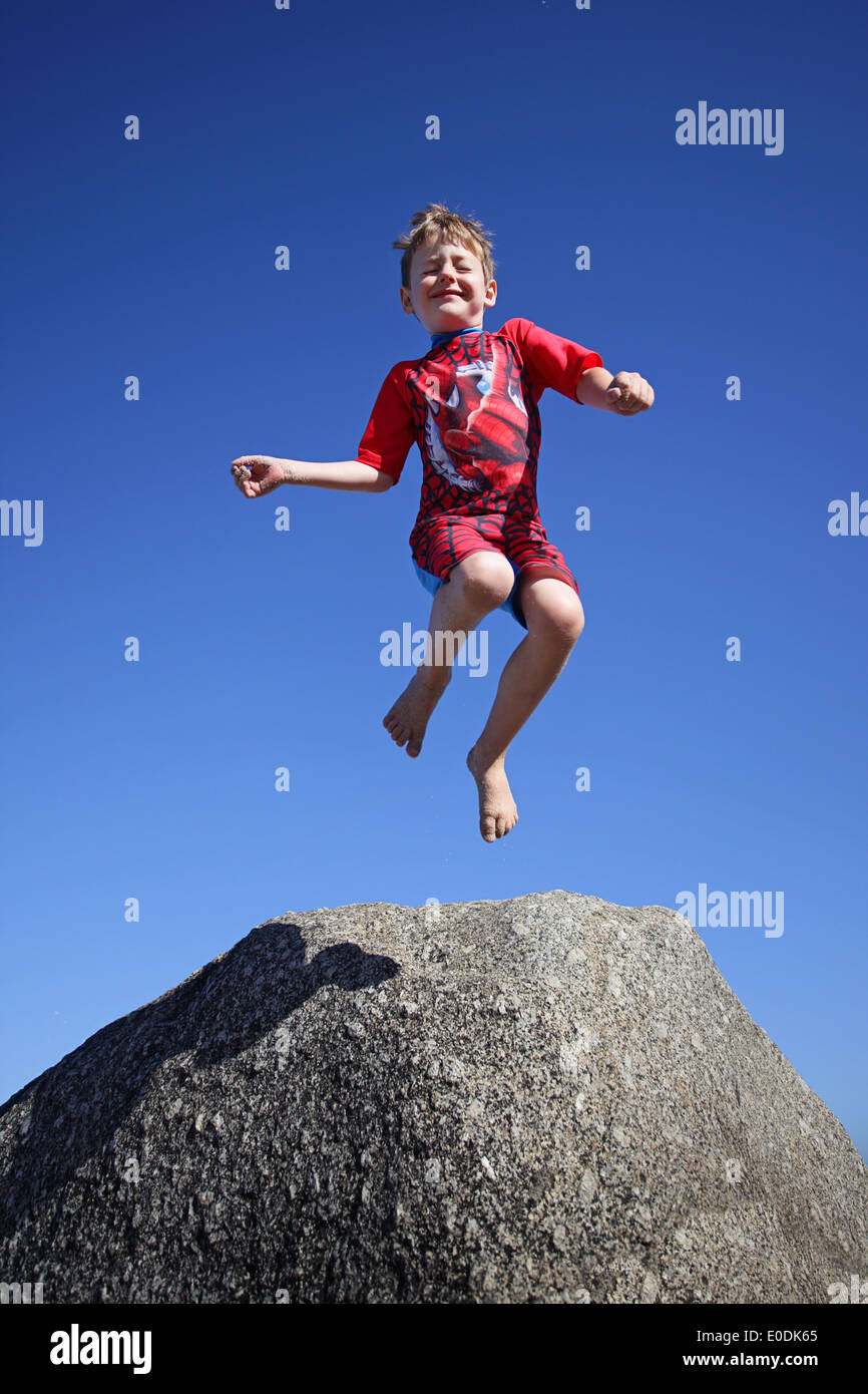 Boy aged 6 hi-res stock photography and images - Alamy