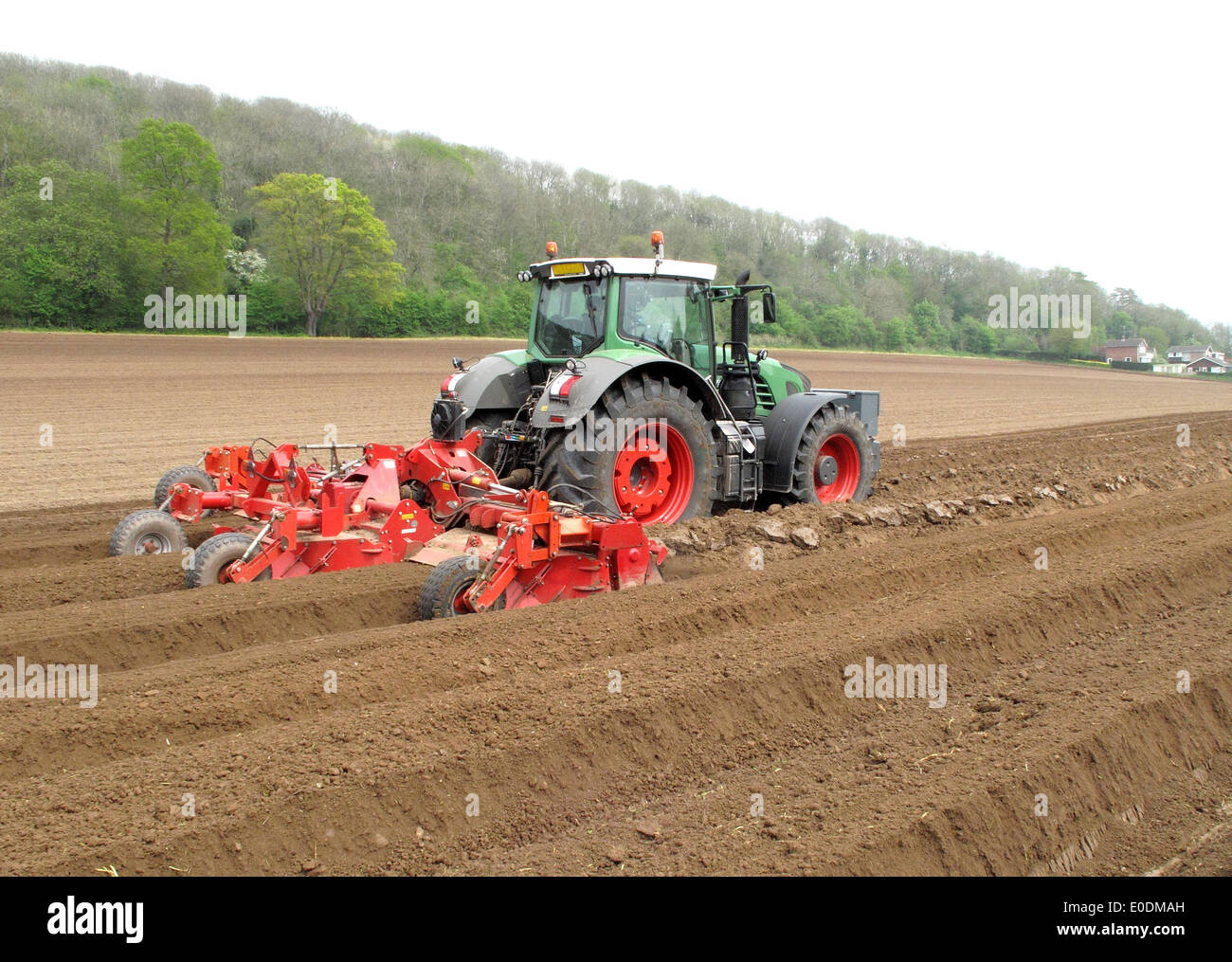 Agriculture tractor england wales hi-res stock photography and images ...