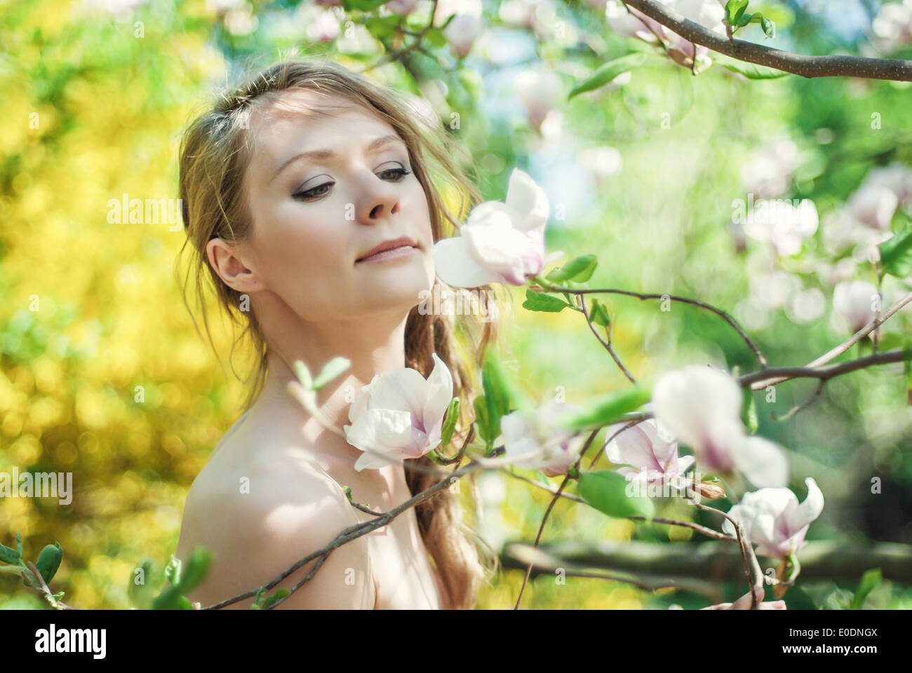 Beautiful Spring Girl with flowers Stock Photo - Alamy