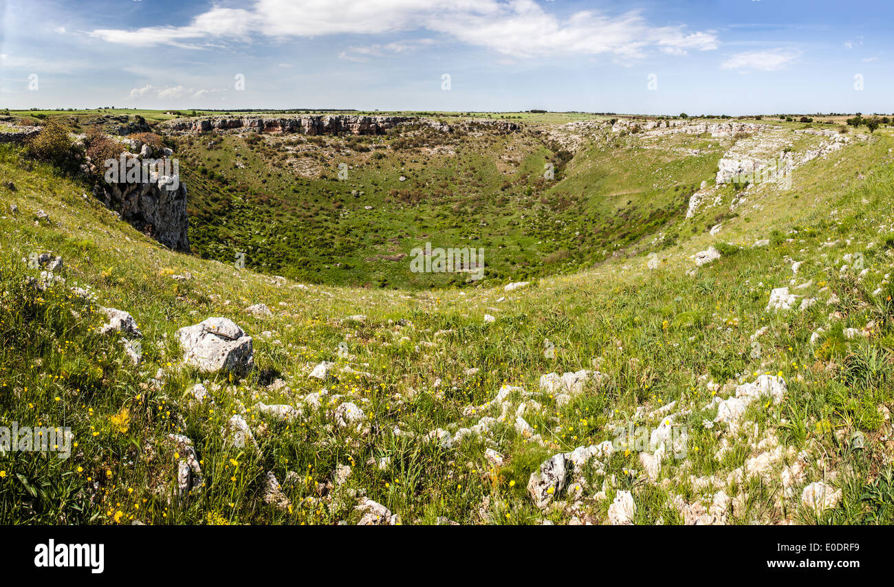 Limestone sinkhole hi-res stock photography and images - Alamy