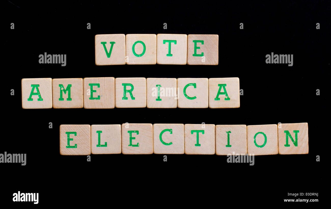 Old scrabble letters hi-res stock photography and images - Alamy