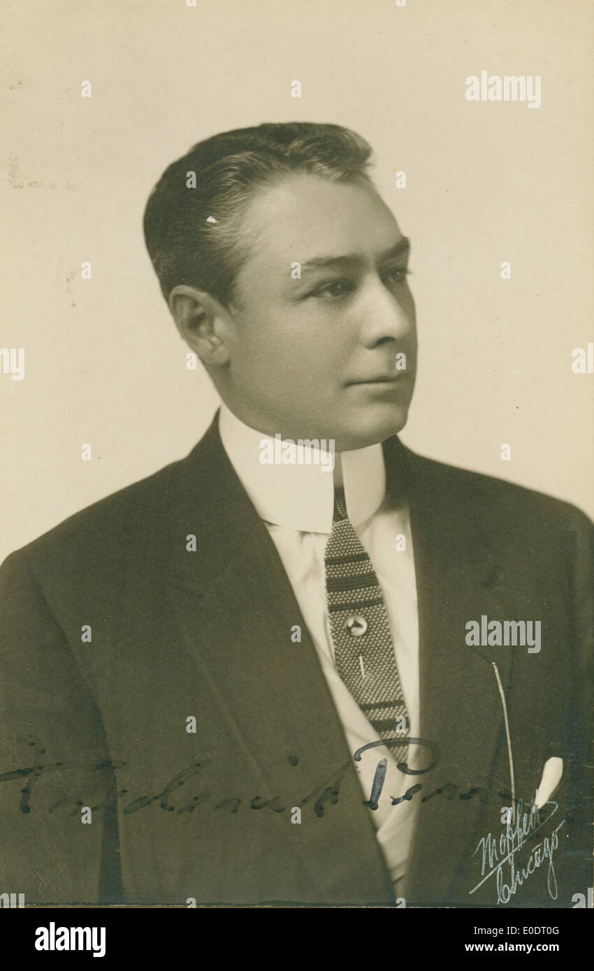 Black actor vintage hi-res stock photography and images - Alamy