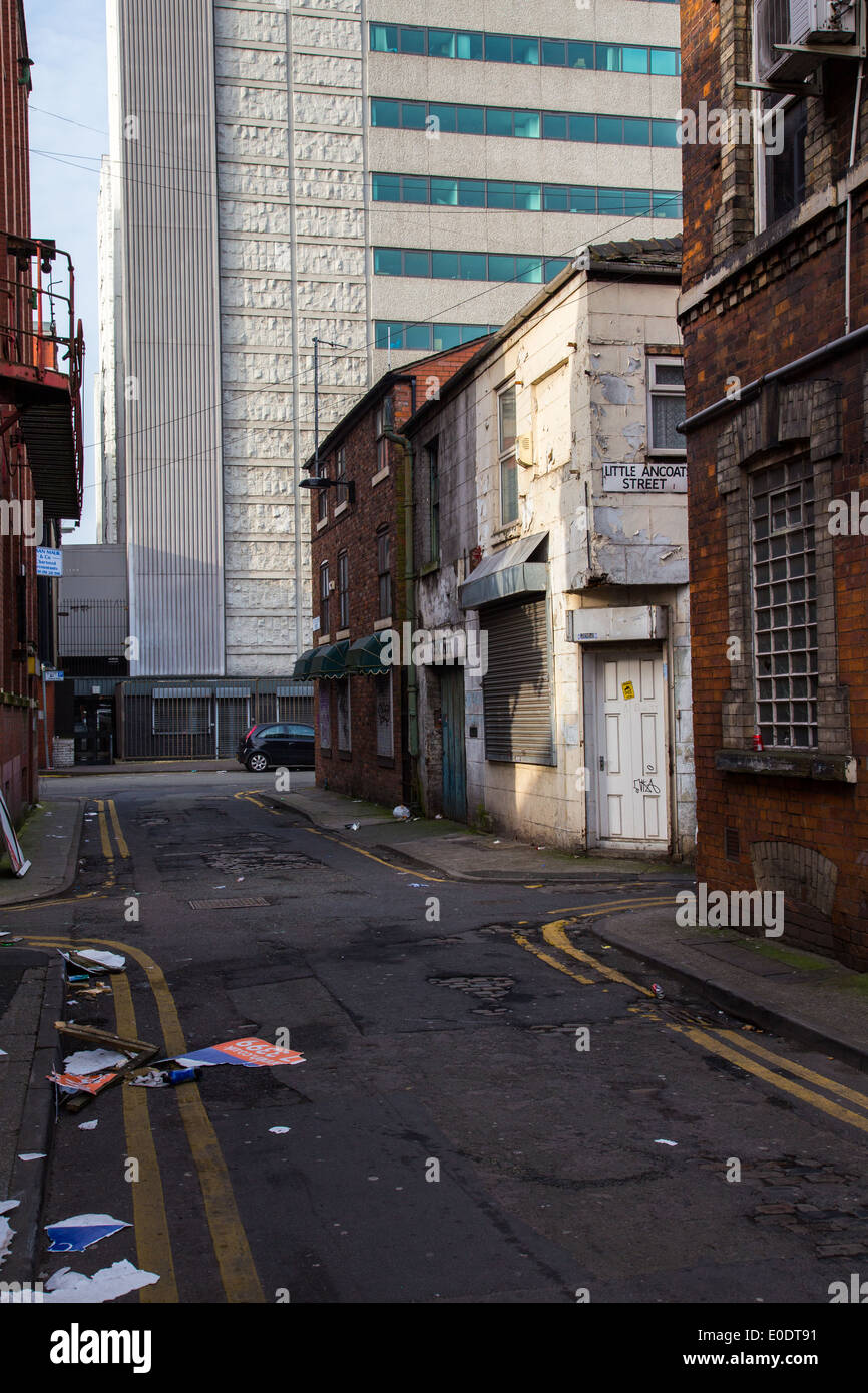 Rundown buildings hi-res stock photography and images - Alamy