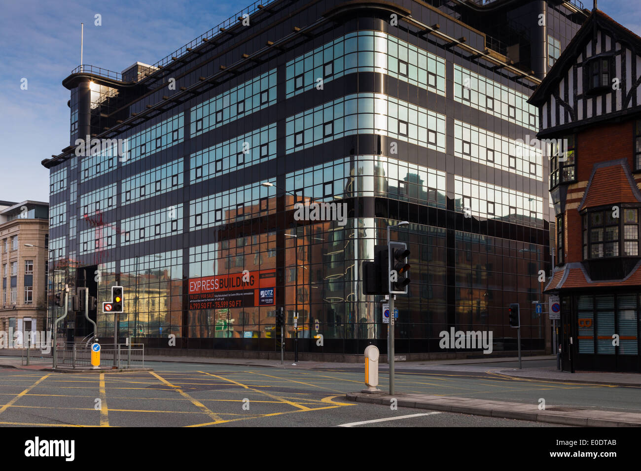 Daily express building manchester hi-res stock photography and images ... Daily express building manchester hi-res stock photography and images ...