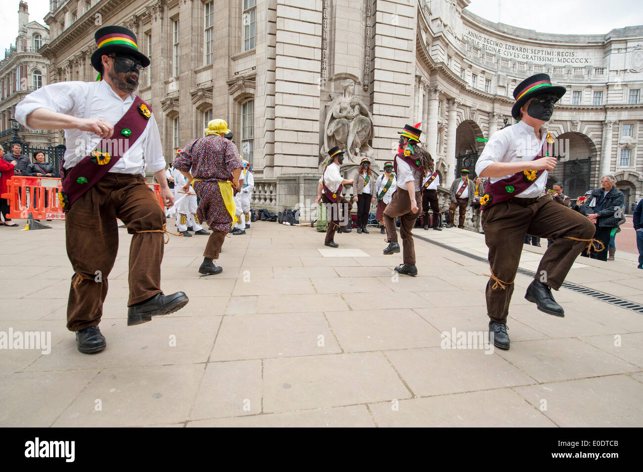 The seven champions molly dancers hi-res stock photography and images ...