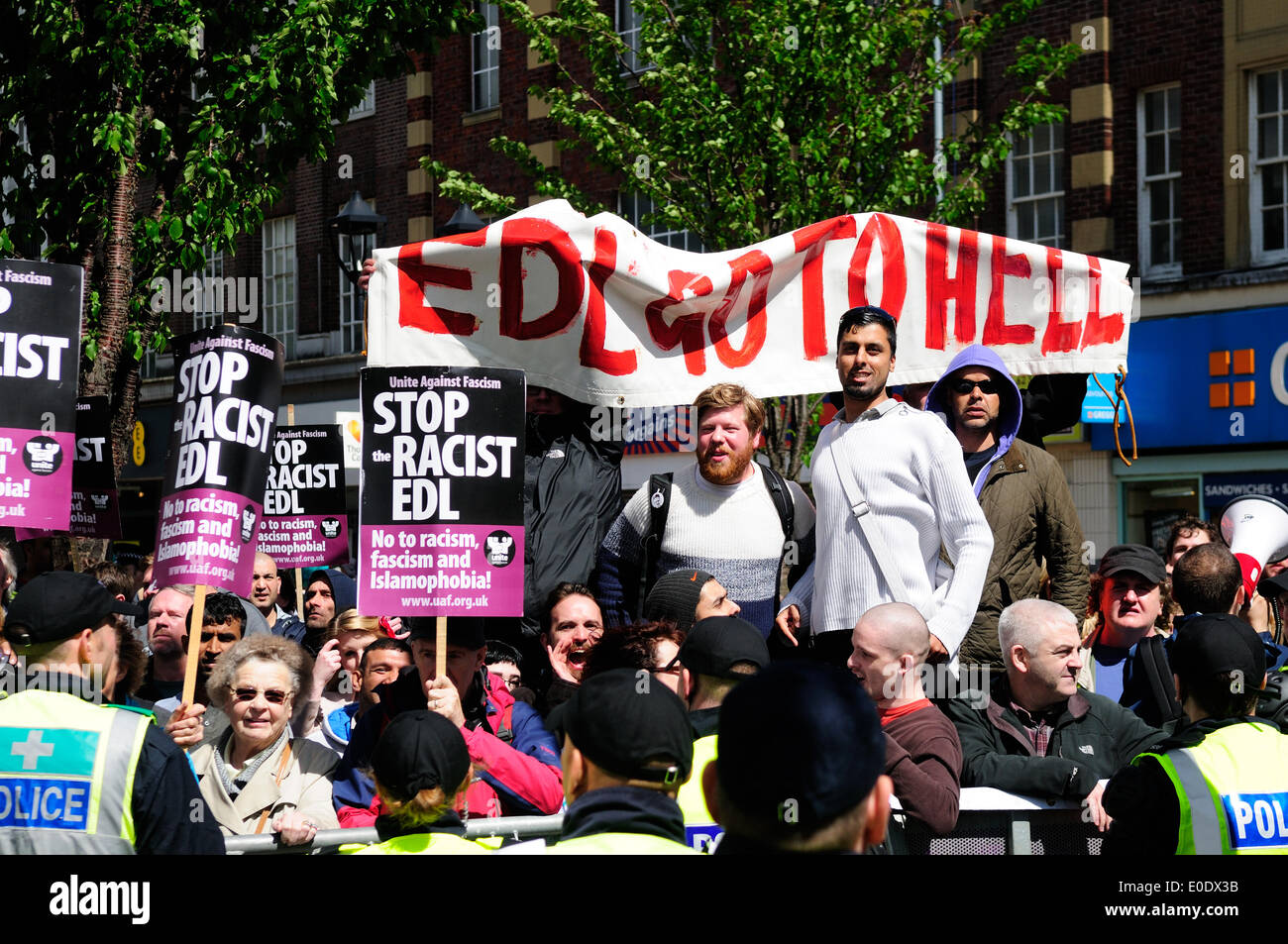 Rotherham edl march hi-res stock photography and images - Alamy