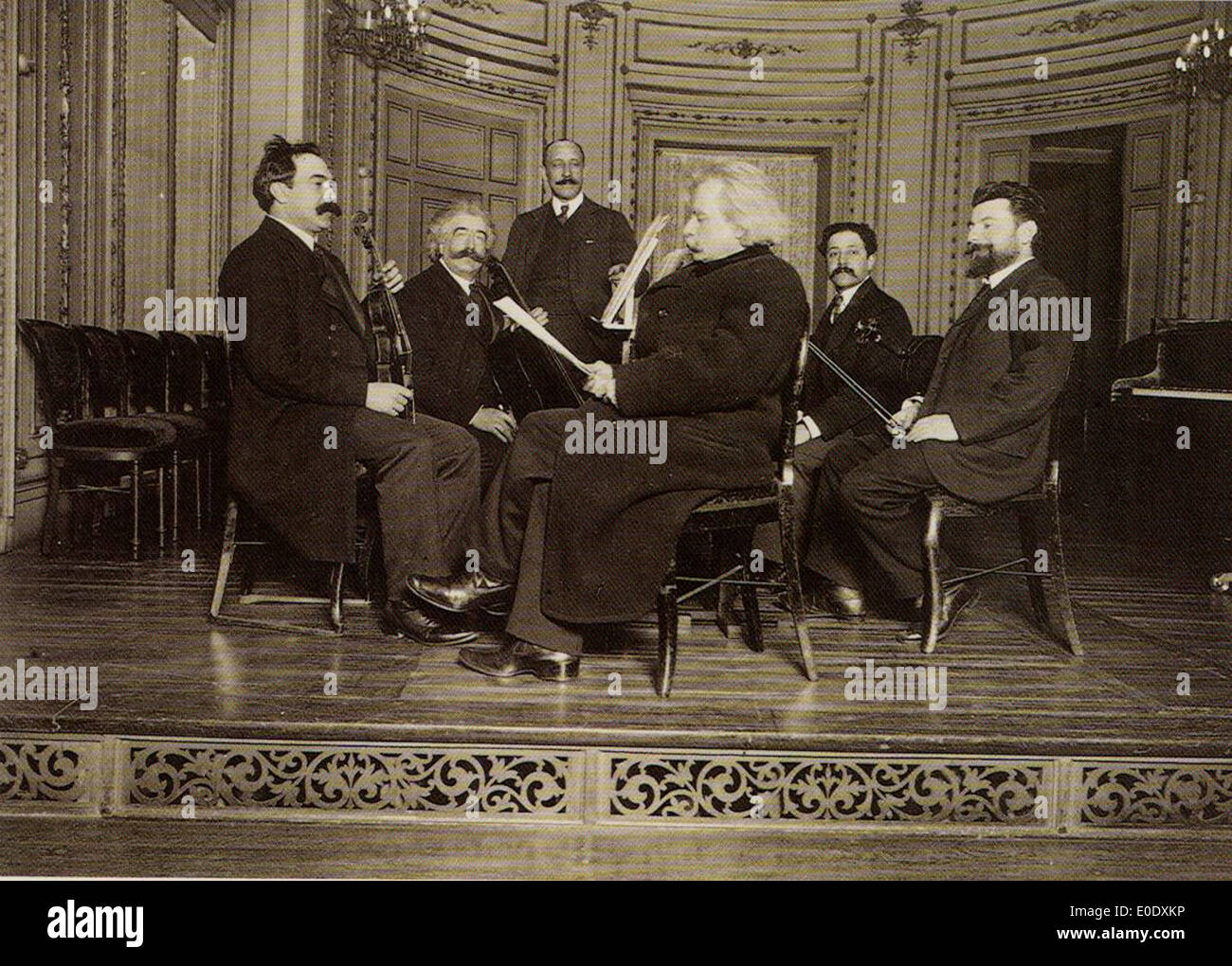 Naval string hi-res stock photography and images - Alamy