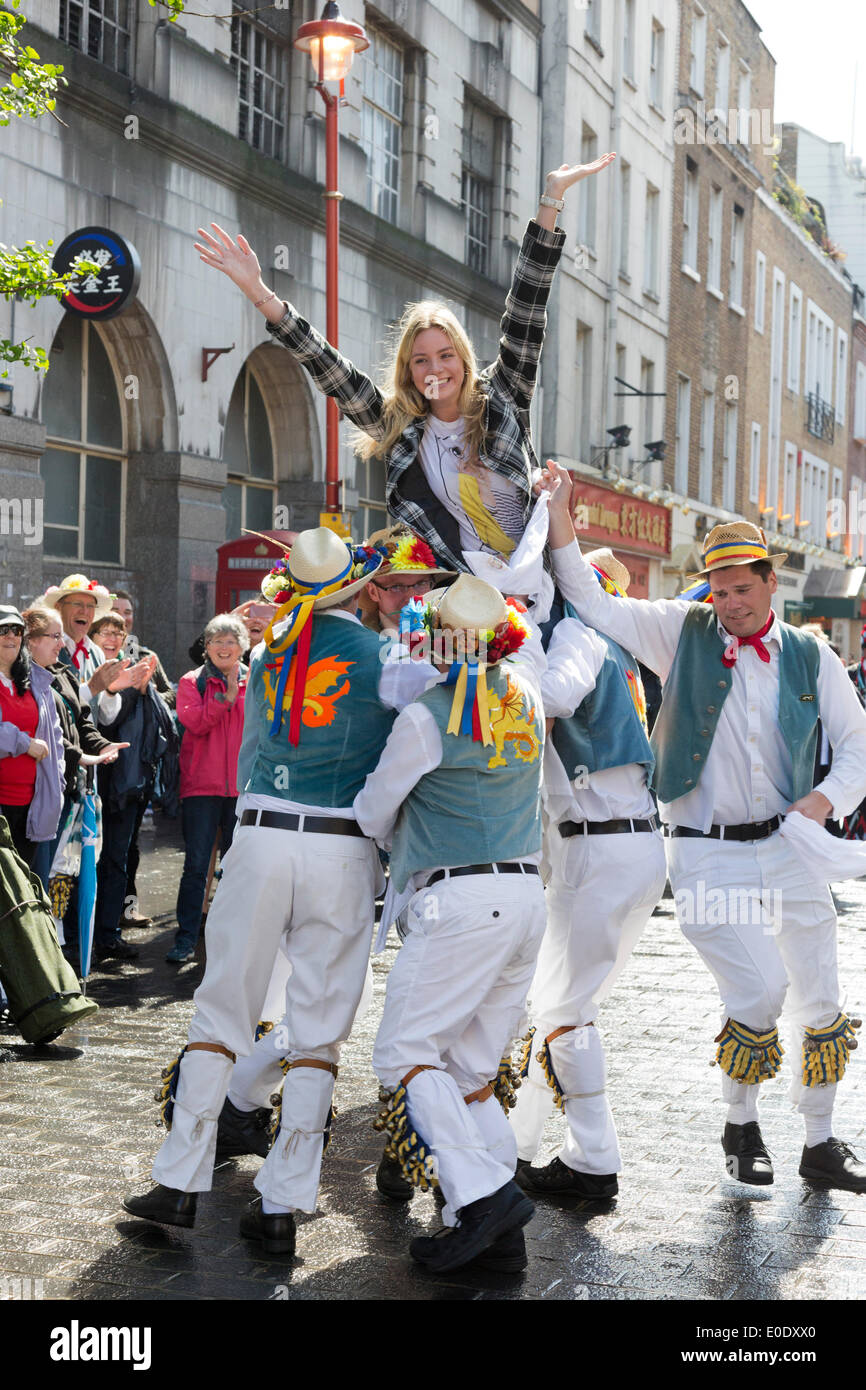 London, UK. 10 May 2014. Pictured: Icknield Way Morris Men from Wantage ...