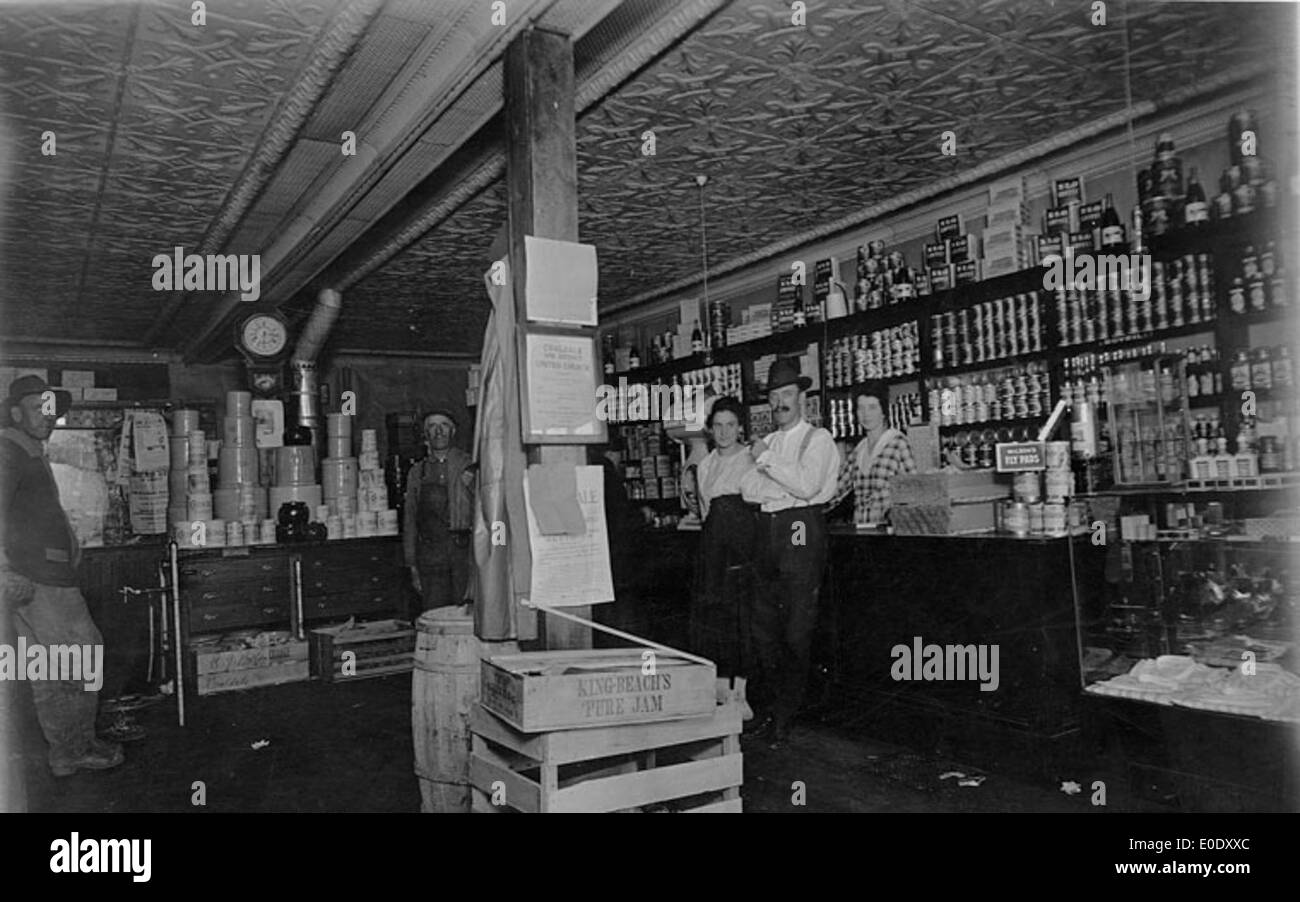 Store interior 1900s Black and White Stock Photos & Images - Alamy