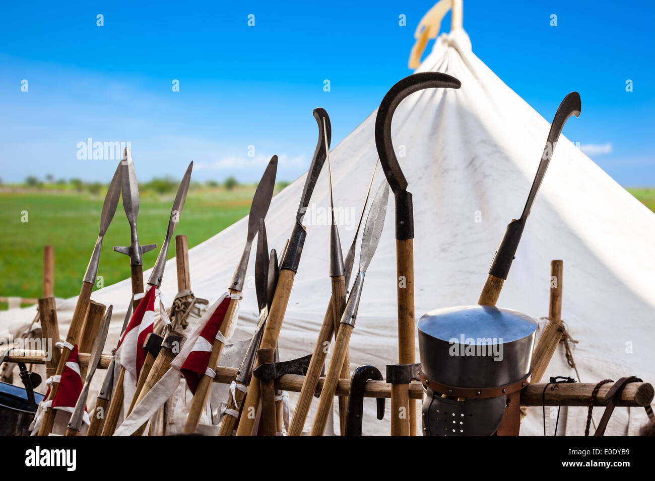 Medieval military camp hi-res stock photography and images - Alamy